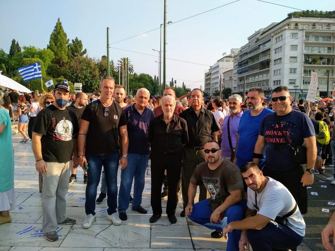 Οι «ΣΠΑΡΤΙΑΤΕΣ» στη μεγάλη συγκέντρωση κατά του υποχρεωτικου ...